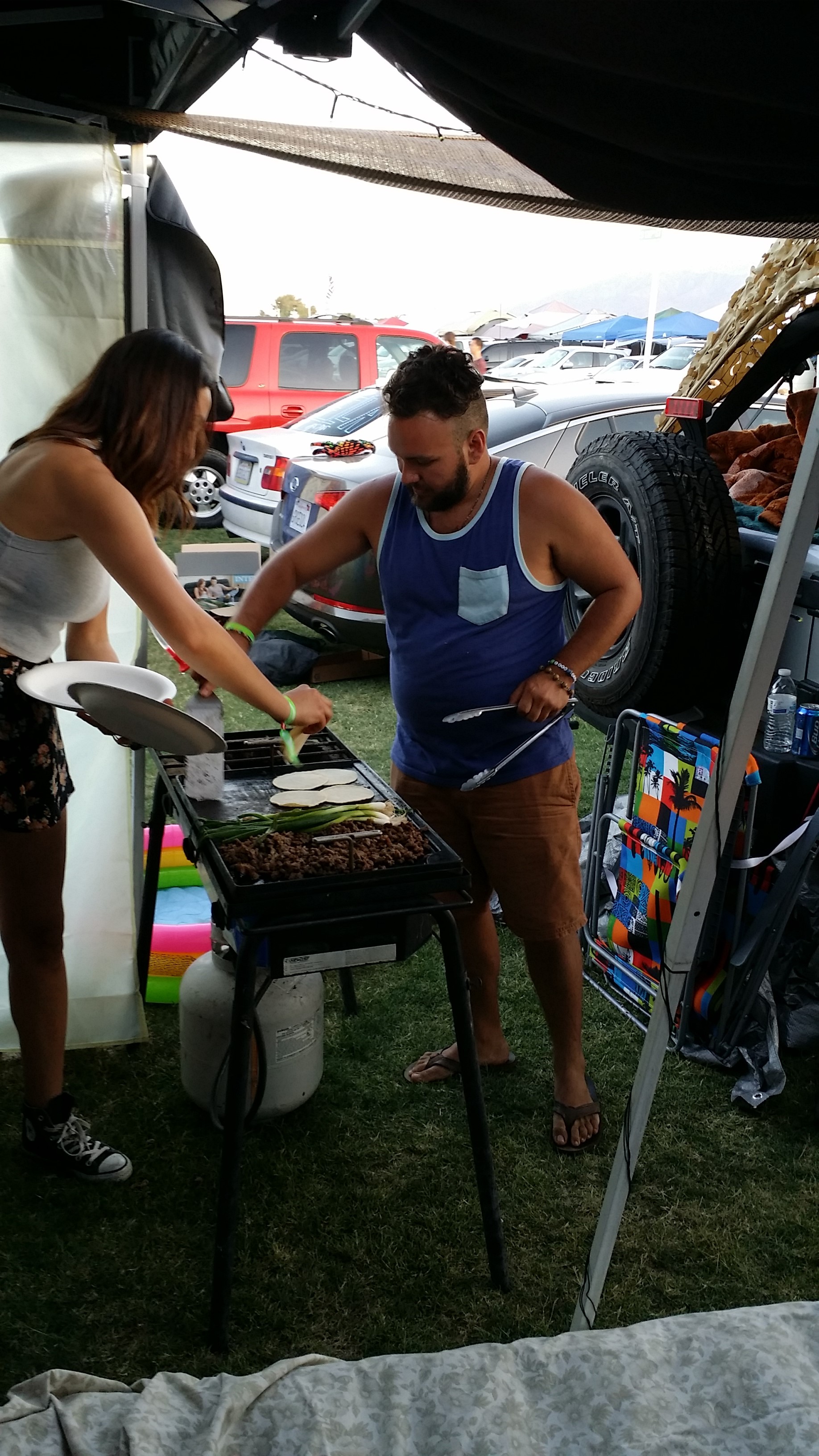 Five Tips For An Easy Festival Cooking Experience | EDM Identity
