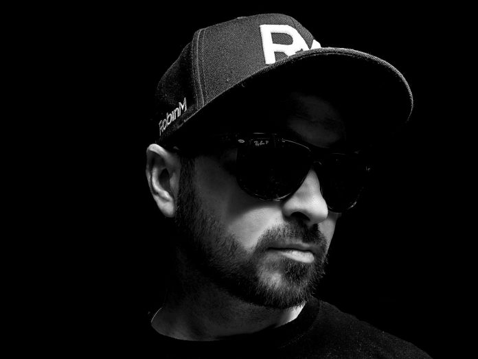 Robin M Takes Listeners on a Journey with "Dust" | EDM Identity