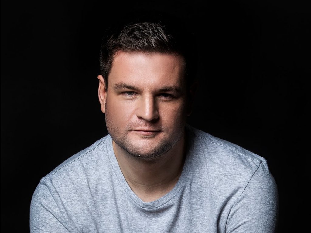 Why PLUR Is Important And What It Looks Like On The Dancefloor | EDM ...