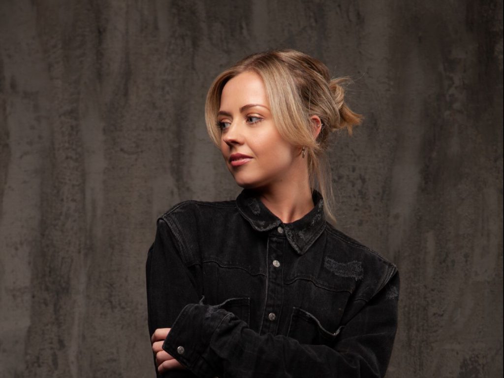 Amy Wiles Gives Us the Lowdown on "Remind Me Why" and More | EDM Identity