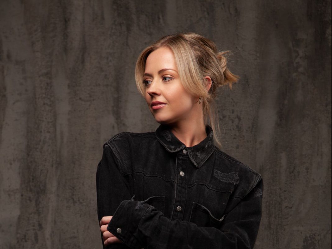 Amy Wiles Gives Us the Lowdown on "Remind Me Why" and More | EDM Identity