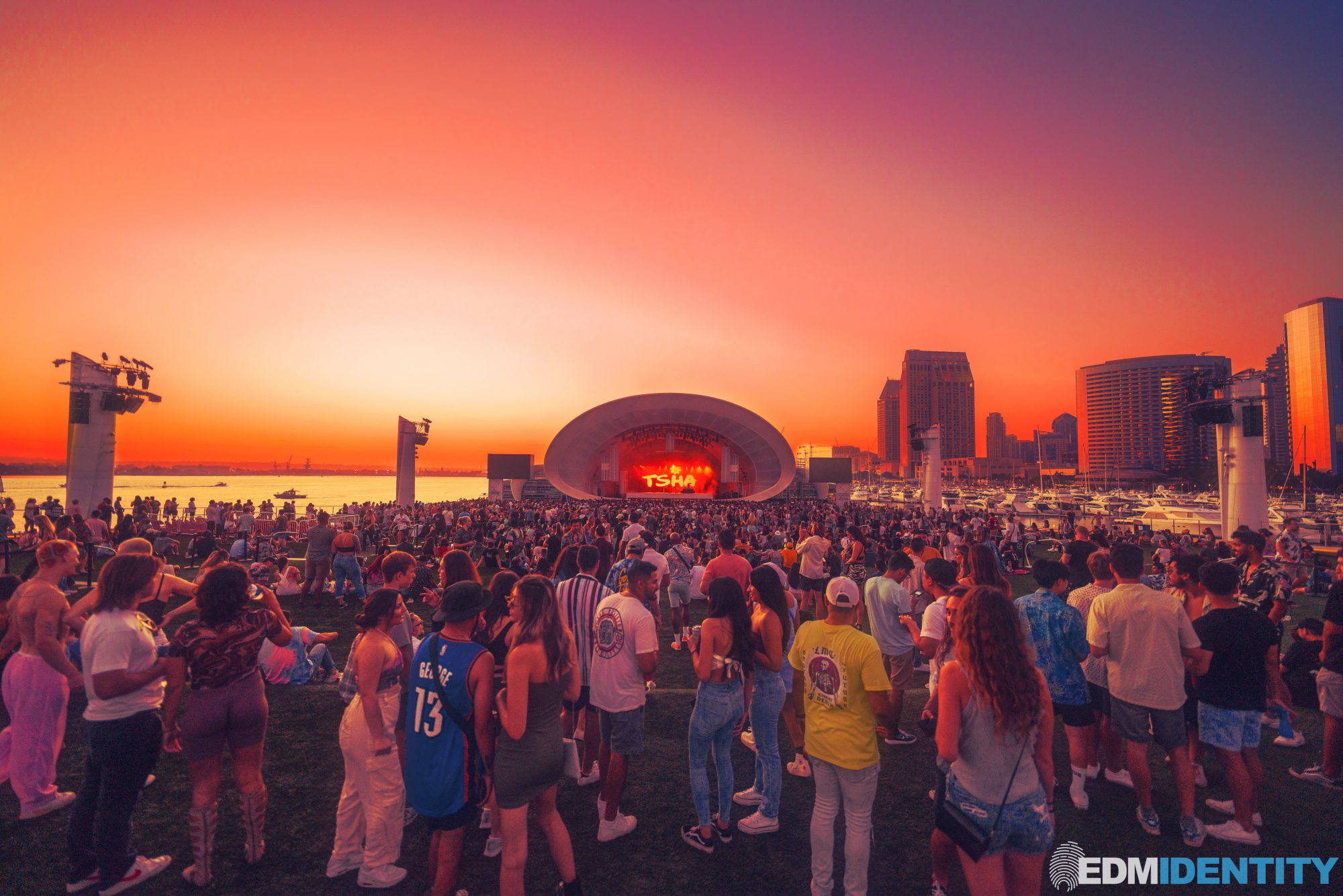 Flume Lit Up San Diego with Effervescent 'Palaces' Show | EDM Identity