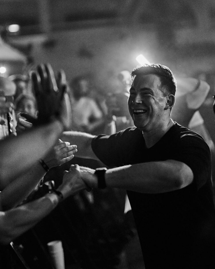 Hardwell Dives Into 'REBELS NEVER DIE' And The State Of The Scene | EDM ...