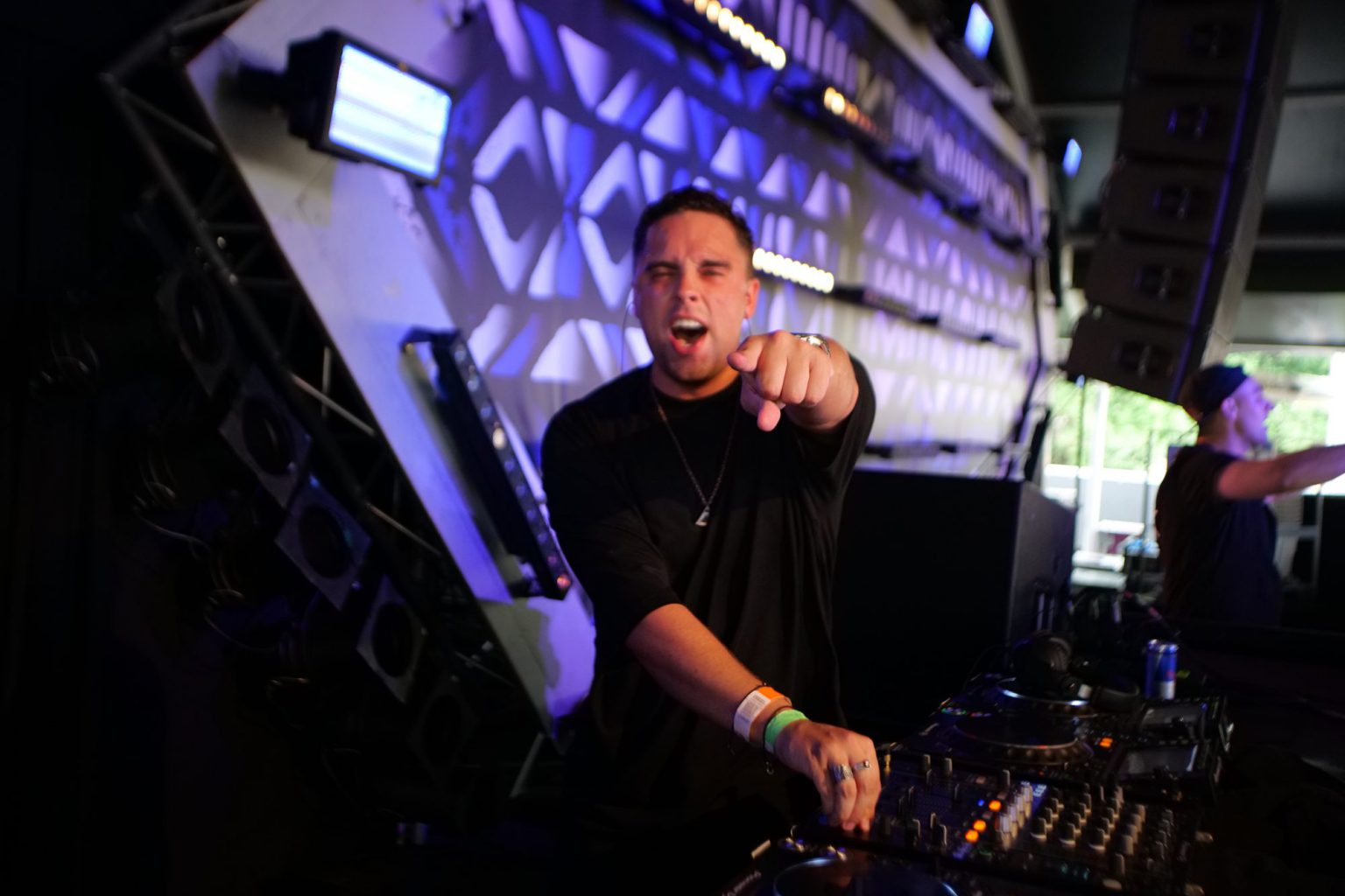 Ten Things You Didn't Know About Aversion | EDM Identity