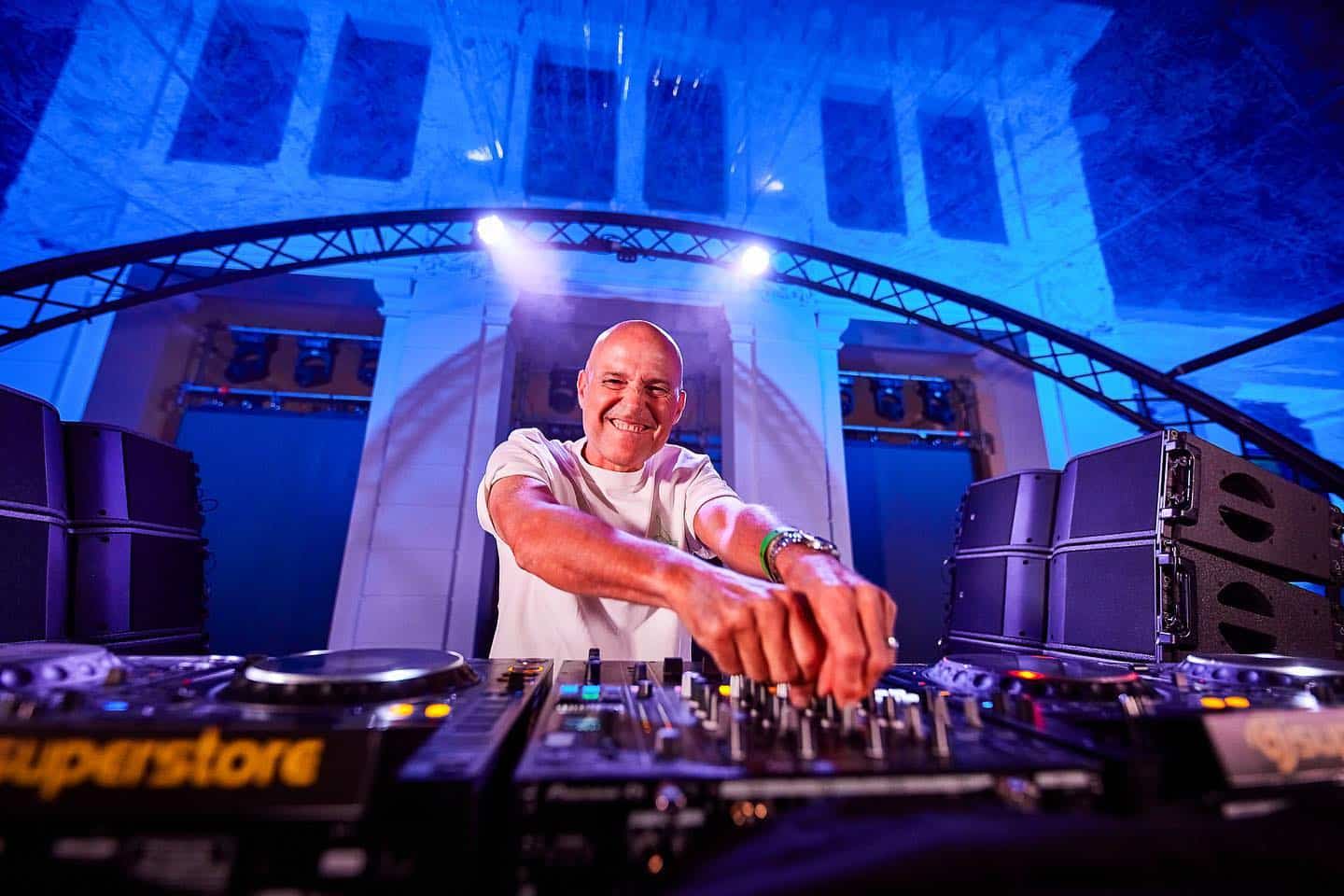 Marco V Binds His VISION 20/20 Releases Together on 'DEVIN/ITION' | EDM ...