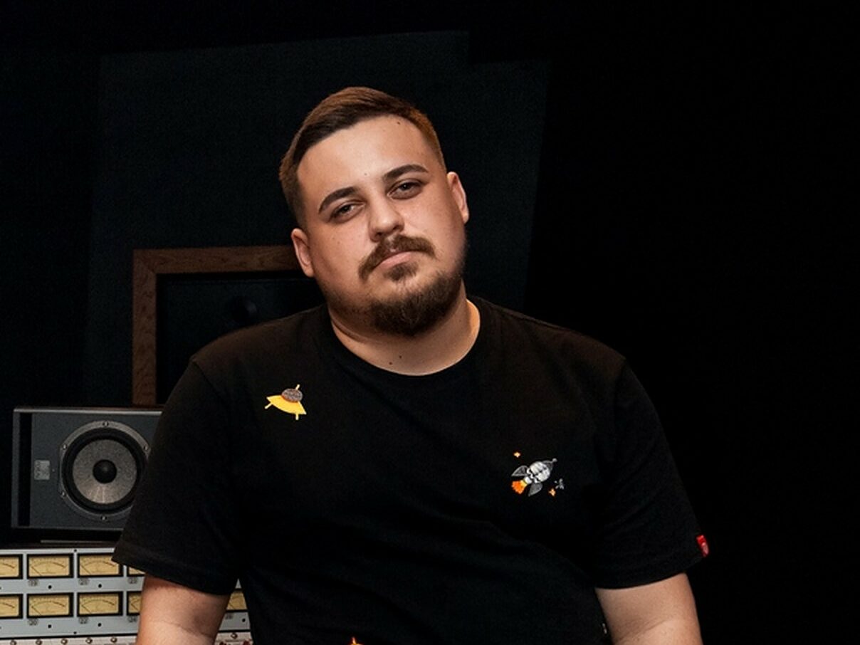 Tim Walche Brings Two New Tunes to This Never Happened | EDM Identity