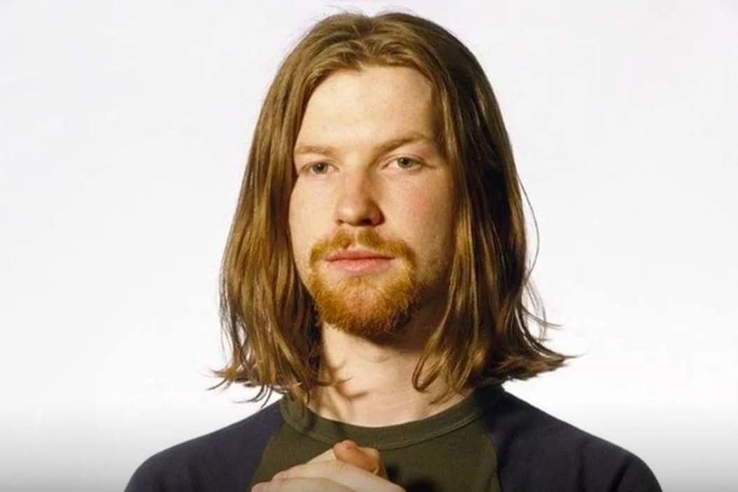Aphex Twin Releases Augmented Reality App Called YXBoZXh0d2lu | EDM ...
