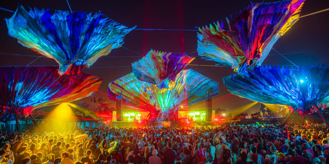 How to Transform Your Living Room Into the Ultimate Rave Cave | EDM ...