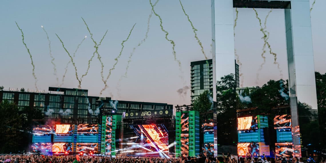 How to Transform Your Living Room Into the Ultimate Rave Cave | EDM ...