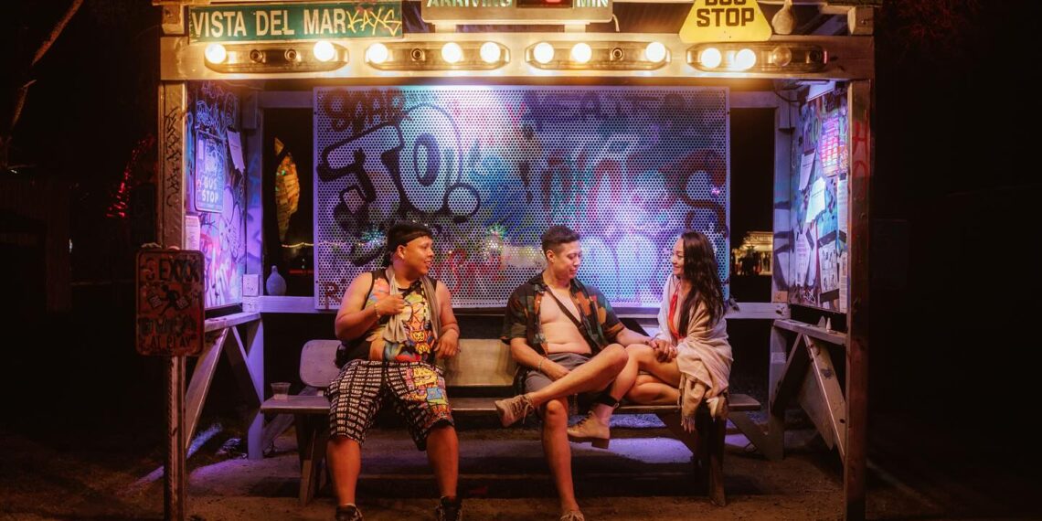 How to Transform Your Living Room Into the Ultimate Rave Cave | EDM ...