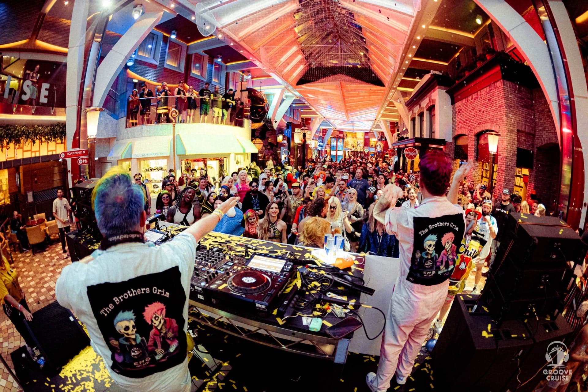 Yellowcard's Lead Singer to Headline Groove Cruise Miami's Emo Stage ...